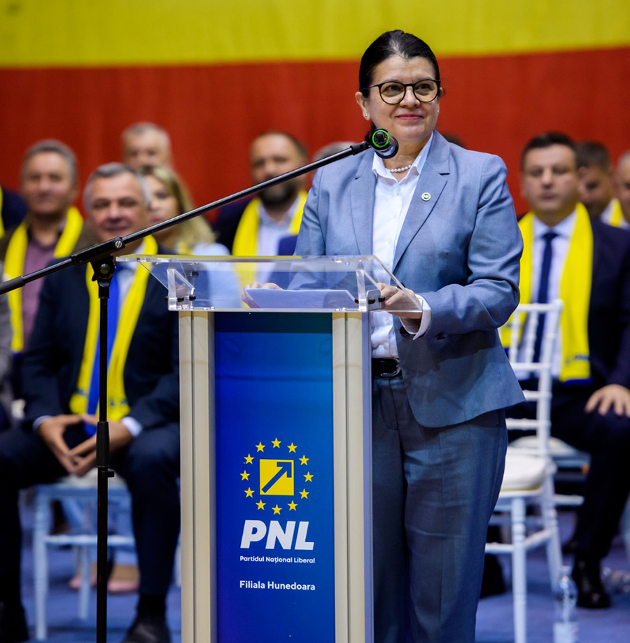 CURAJUL VETUȚEI STĂNESCU - Hunedoreanul